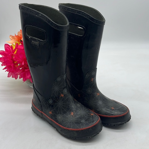 Bogs | Shoes | Bogs Black Red Rain Boots Sz Wrb239 | Poshmark